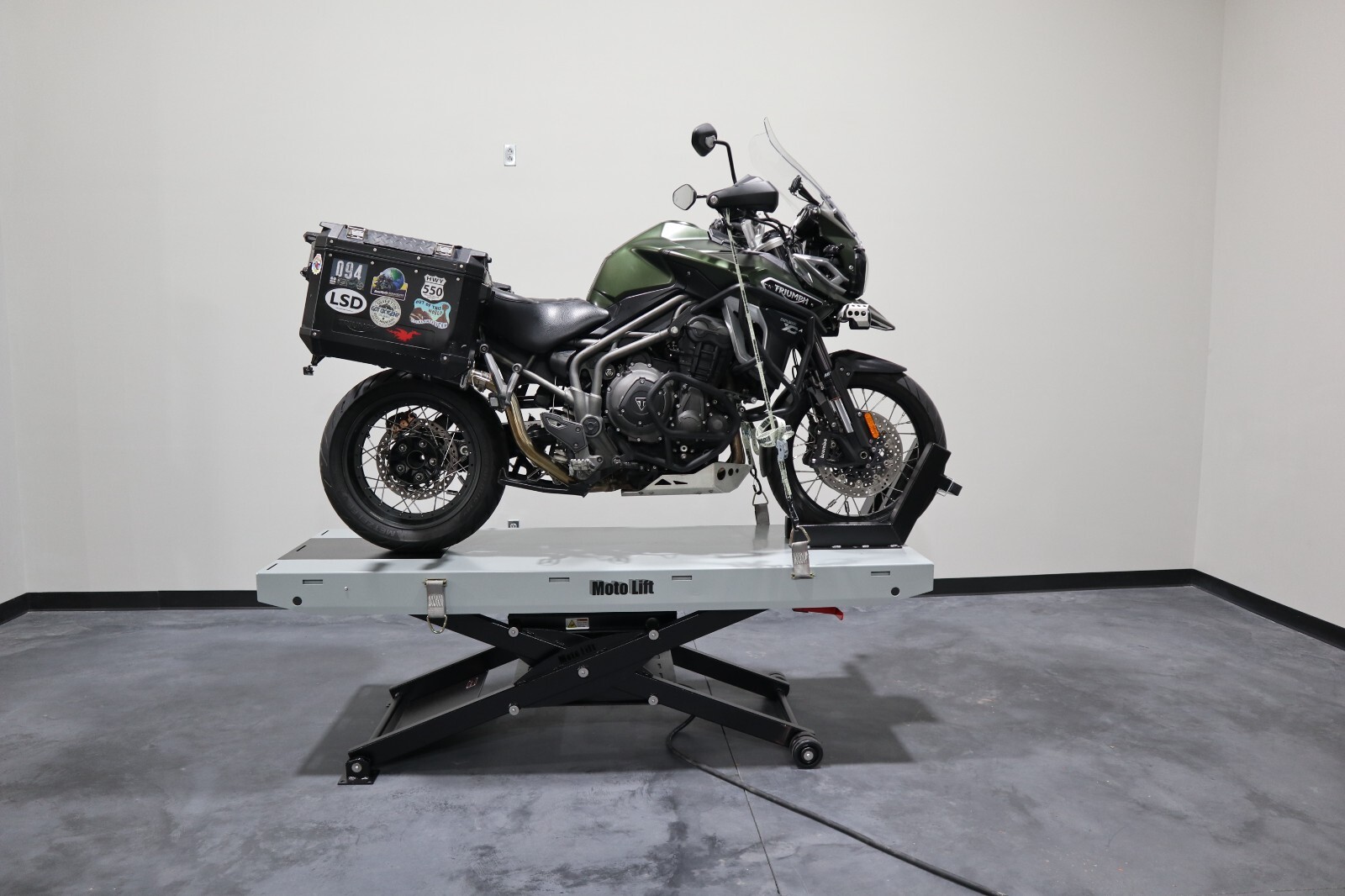 Moto Lift motorcycle lift table Made in USA 1350lb 28" wide x 84" x41.5 ...