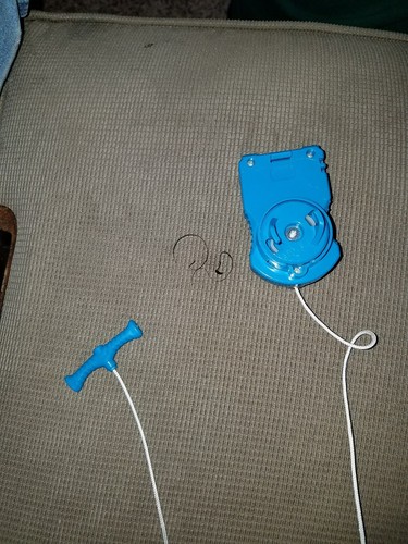 Beyblade Power String Launcher BeyLauncher Ripper Right Spin Blue Bb ...