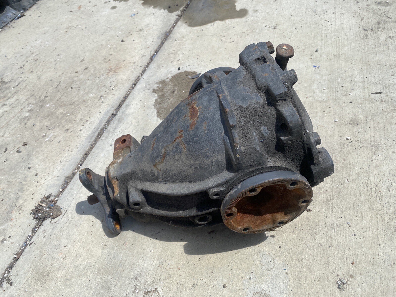 mercedes 300D Turbo Diesel 86-88 differential rear end Good low mile 6 ...