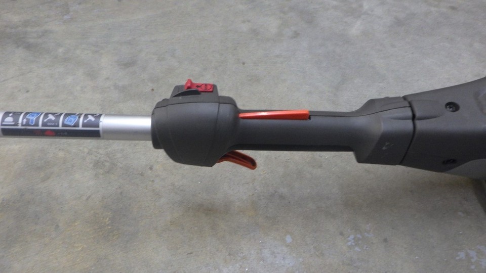 Husqvarna 525LST Mark II GAS STRING TRIMMER, 25.4-CC 2-CYCLE ENGINE ...
