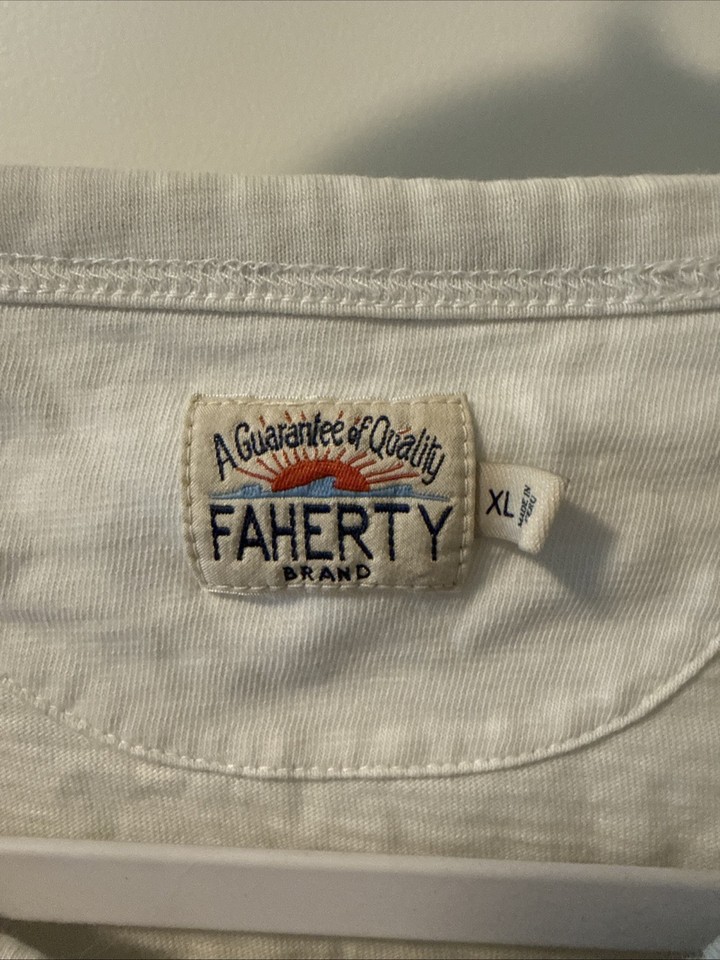 Faherty Long Sleeve T-Shirt White With Graphic On Back Extra Large Men ...