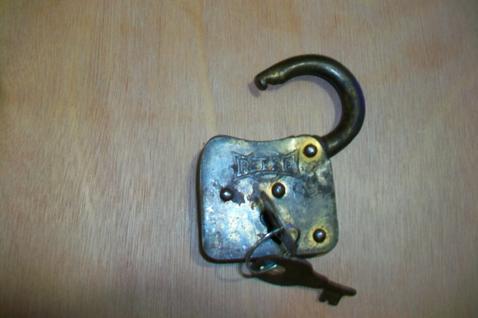 VINTAGE REESE PADLOCK & KEYS. | eBay