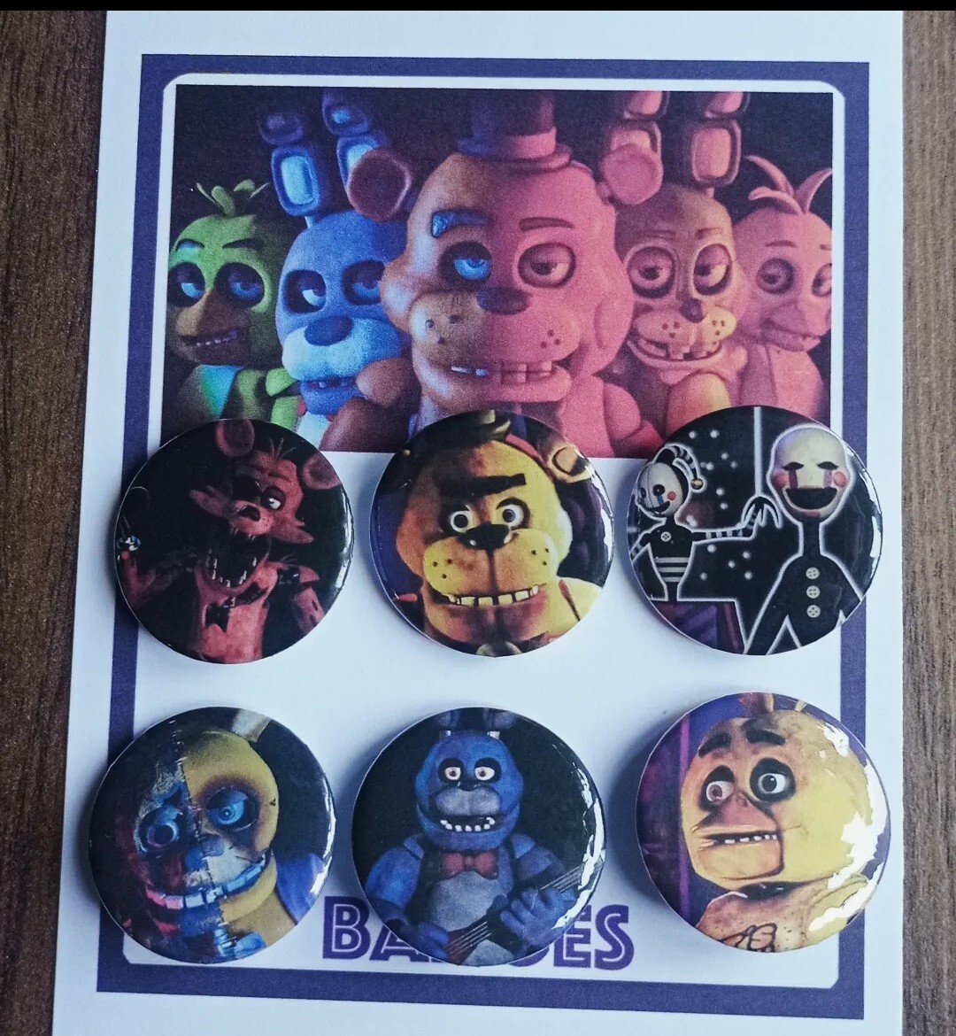 Five Nights At Freddy's FNAF Badge Set 32mm | Grelly UK