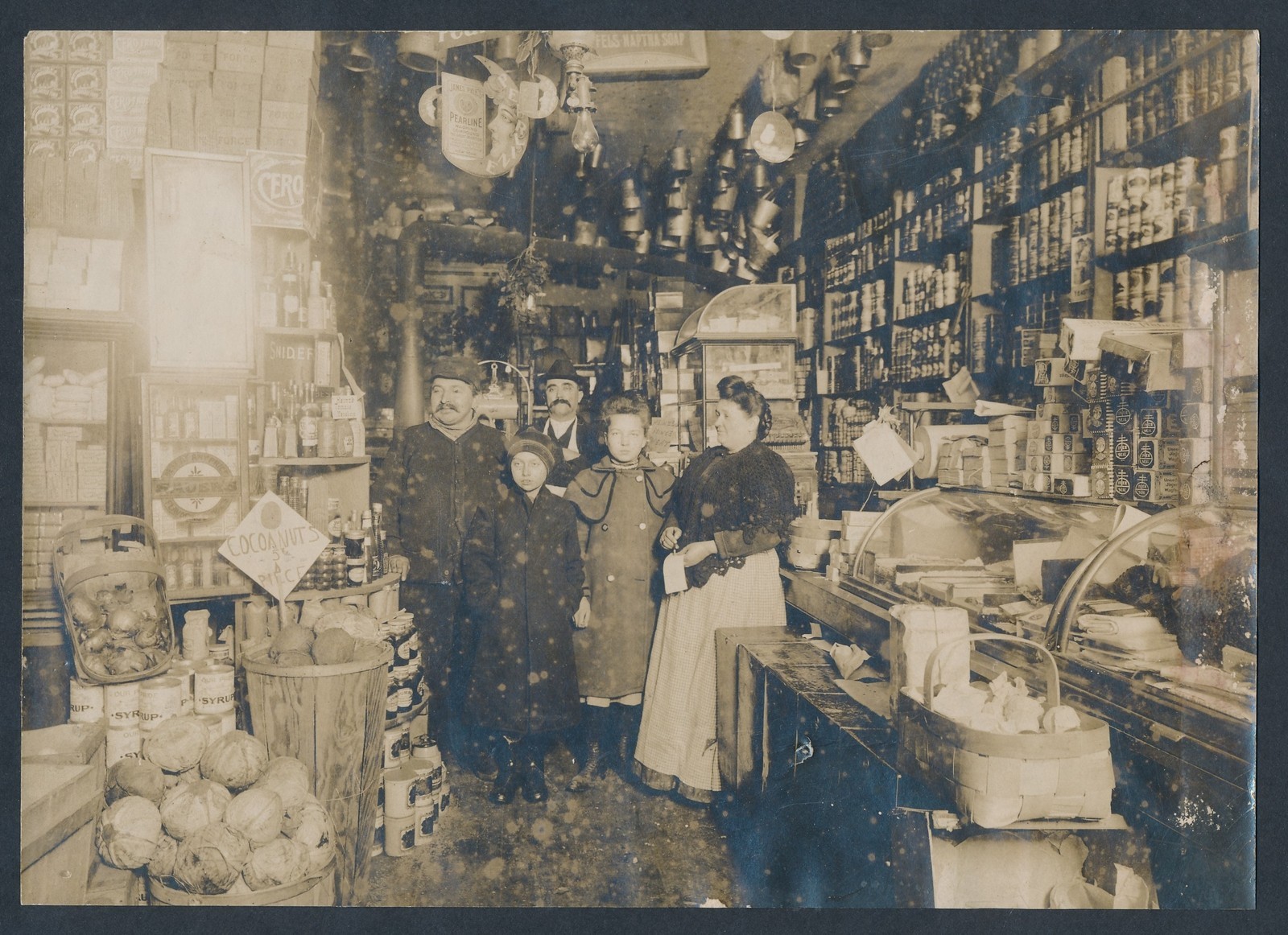 1890's New York Grocery Store (Ethnic Family) with Products Vintage ...