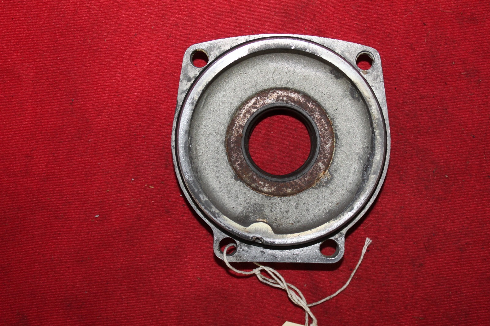 Mercury V6 2.5 7809A1 1156-6311 1989-2005 Lower Bearing Seal Housing ...