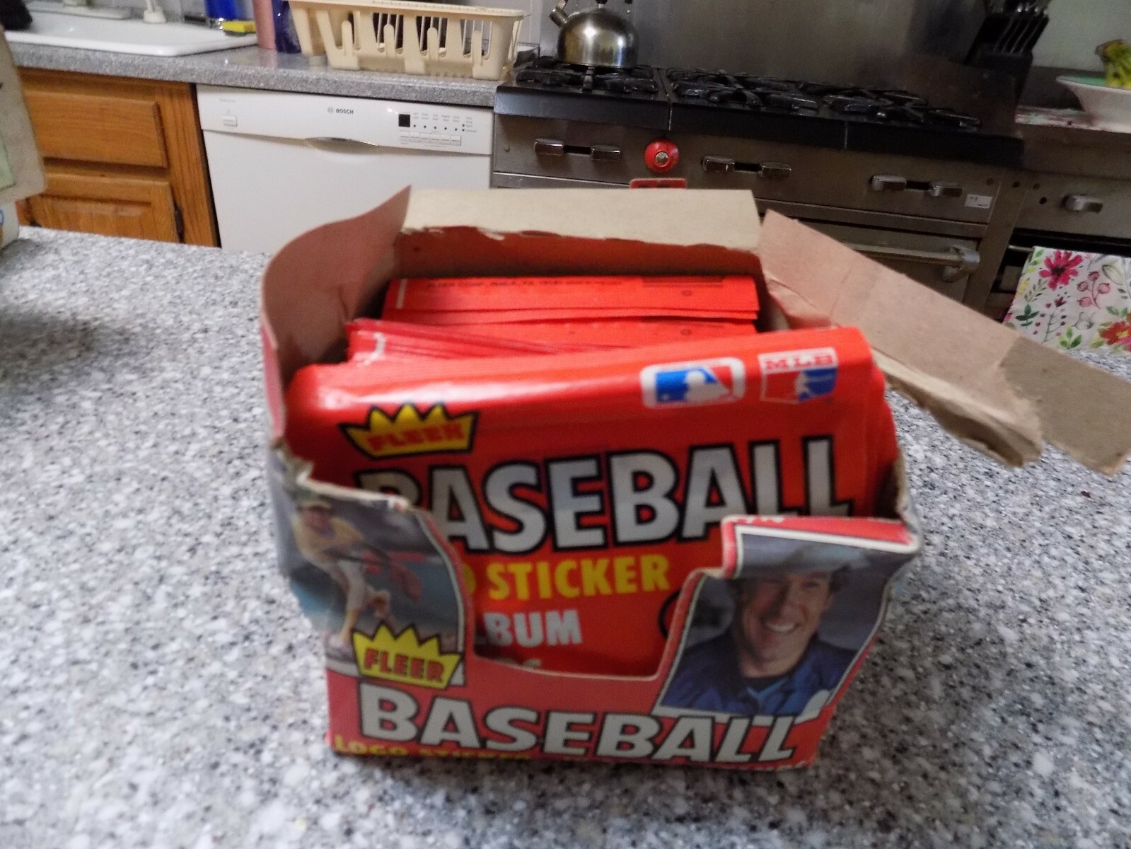 1982 Fleer Baseball Stamps & Logo Sticker Box | eBay