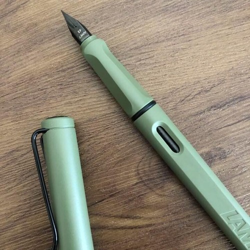 LAMY Safari Limited Fountain Pen Savannah Green Body Extra Fine Nib ...