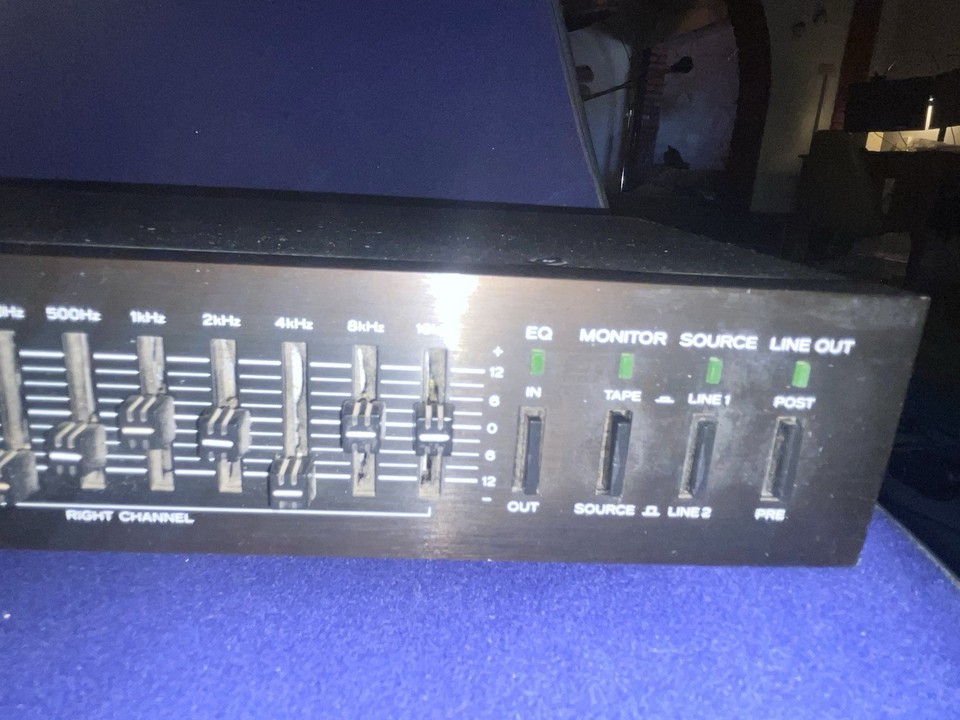 TEAC EQA-10Graphic Equalizer with Spectrum Analyzer Display Vintage 10 ...