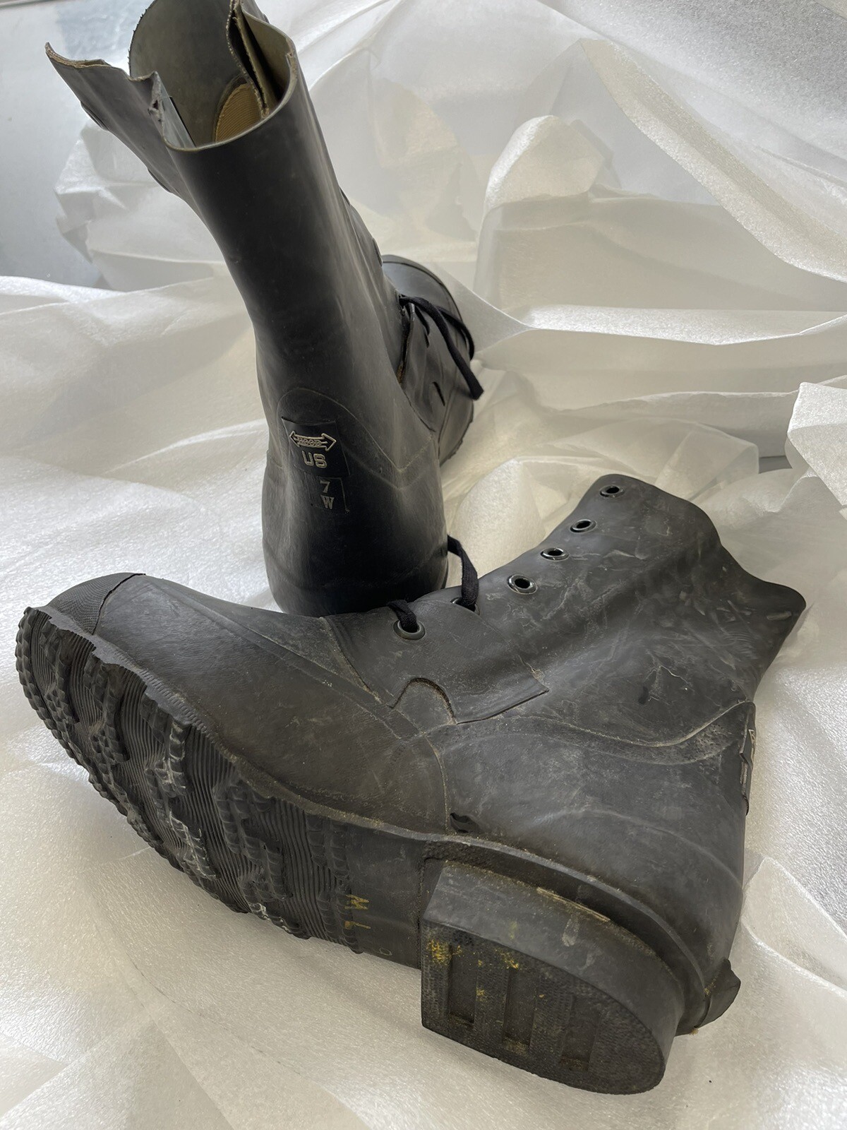 US Military Mickey Mouse Boots BLACK (NO VALVE)Extreme Cold Weather ...