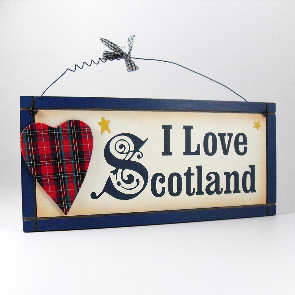 I Love Scotland Wooden Hanging Scottish Plaque Sign Home Decor ...