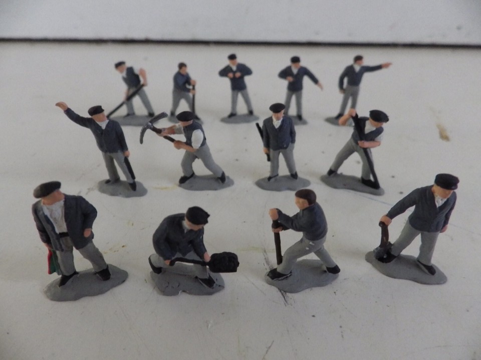 ** 13 ** Model Railway People Workmen Crew hand painted Dapol Figures ...