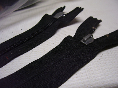 100 Pack Black 21.5" YKK Reverse Coil Zippers, Include Slider & Stop ...