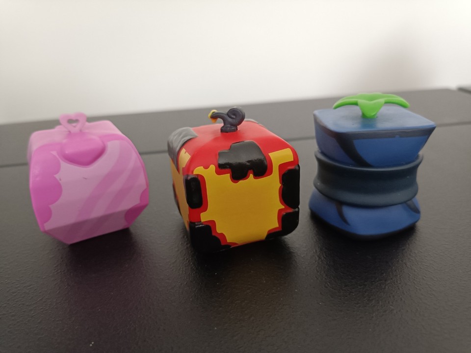 Blox Fruit Figures Bundle x3 Roblox Collectible Figurine (Bundle#6 ...