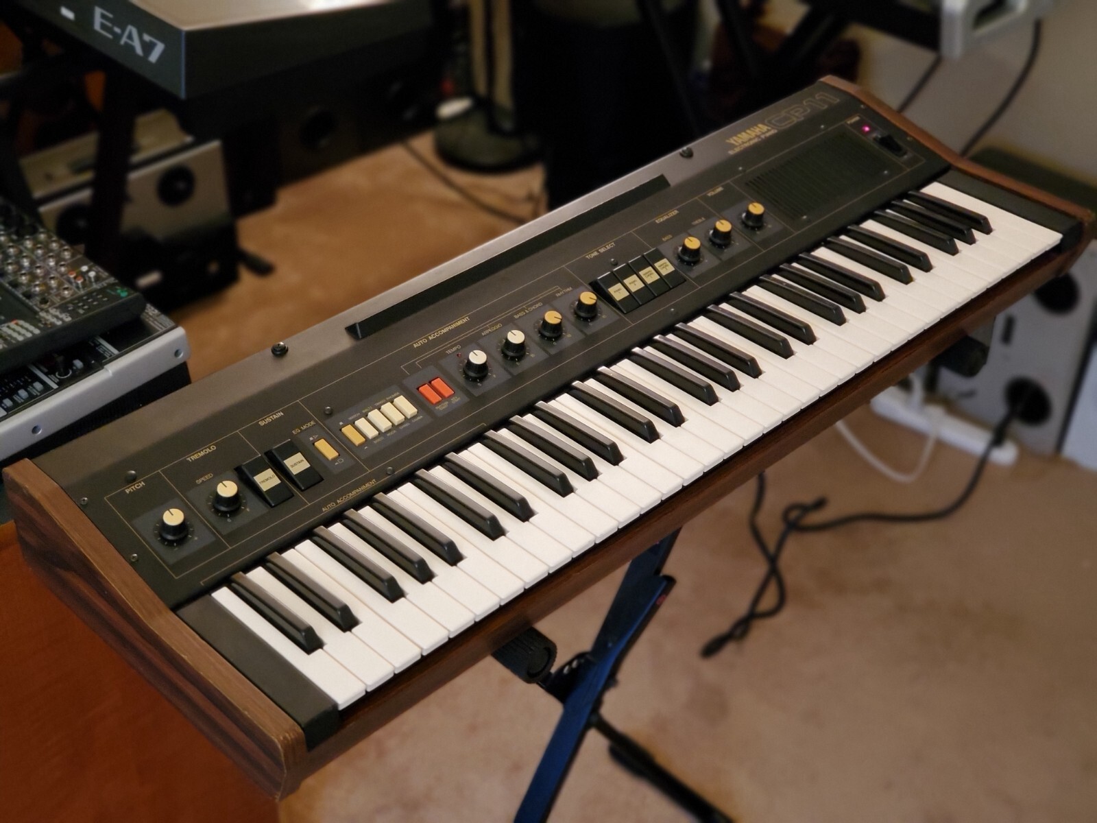 YAMAHA CP11 FULLY SERVICED RARE VINTAGE BEAUTY IN AMAZING CONDITION! | eBay
