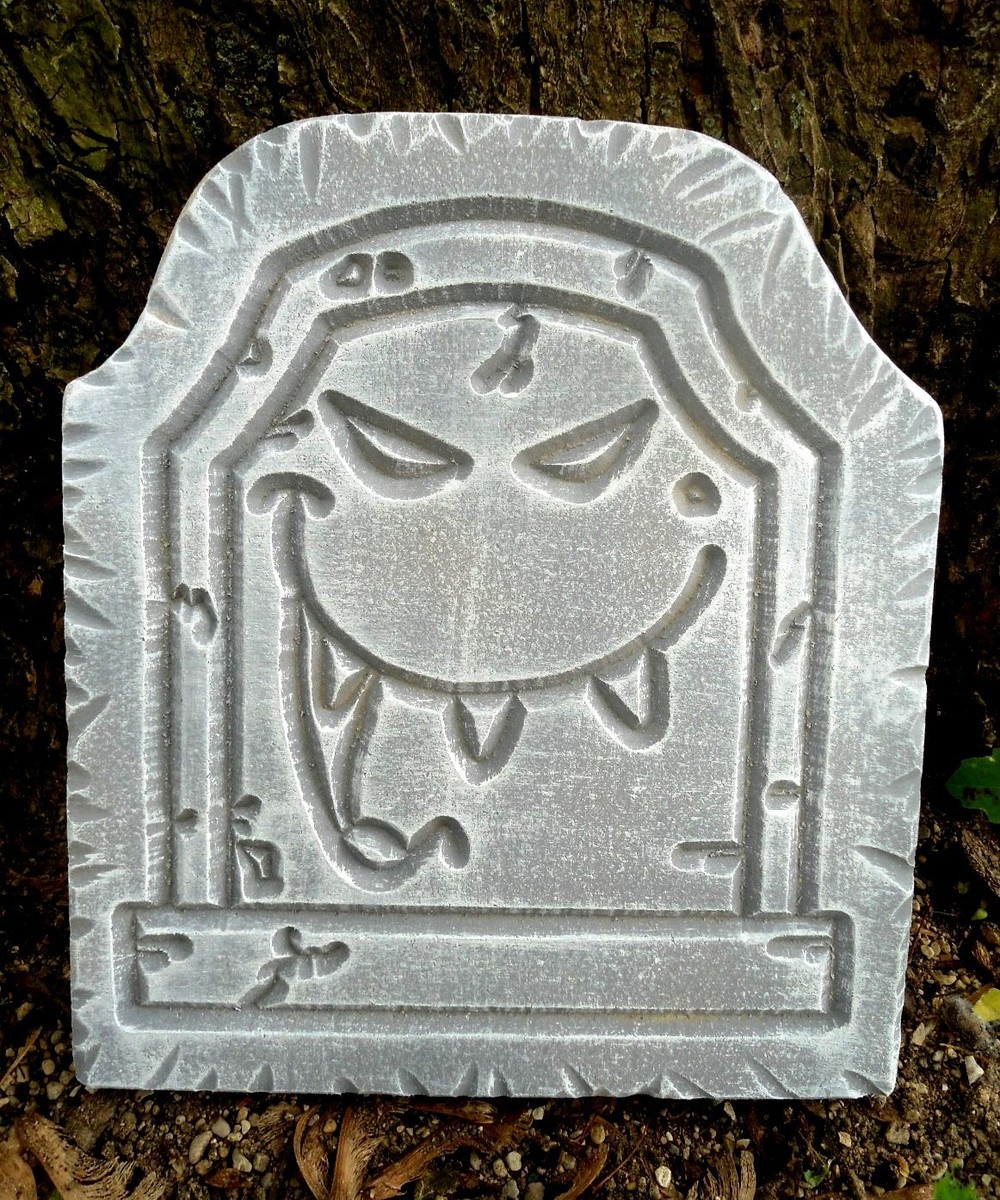 Halloween Tombstone Face