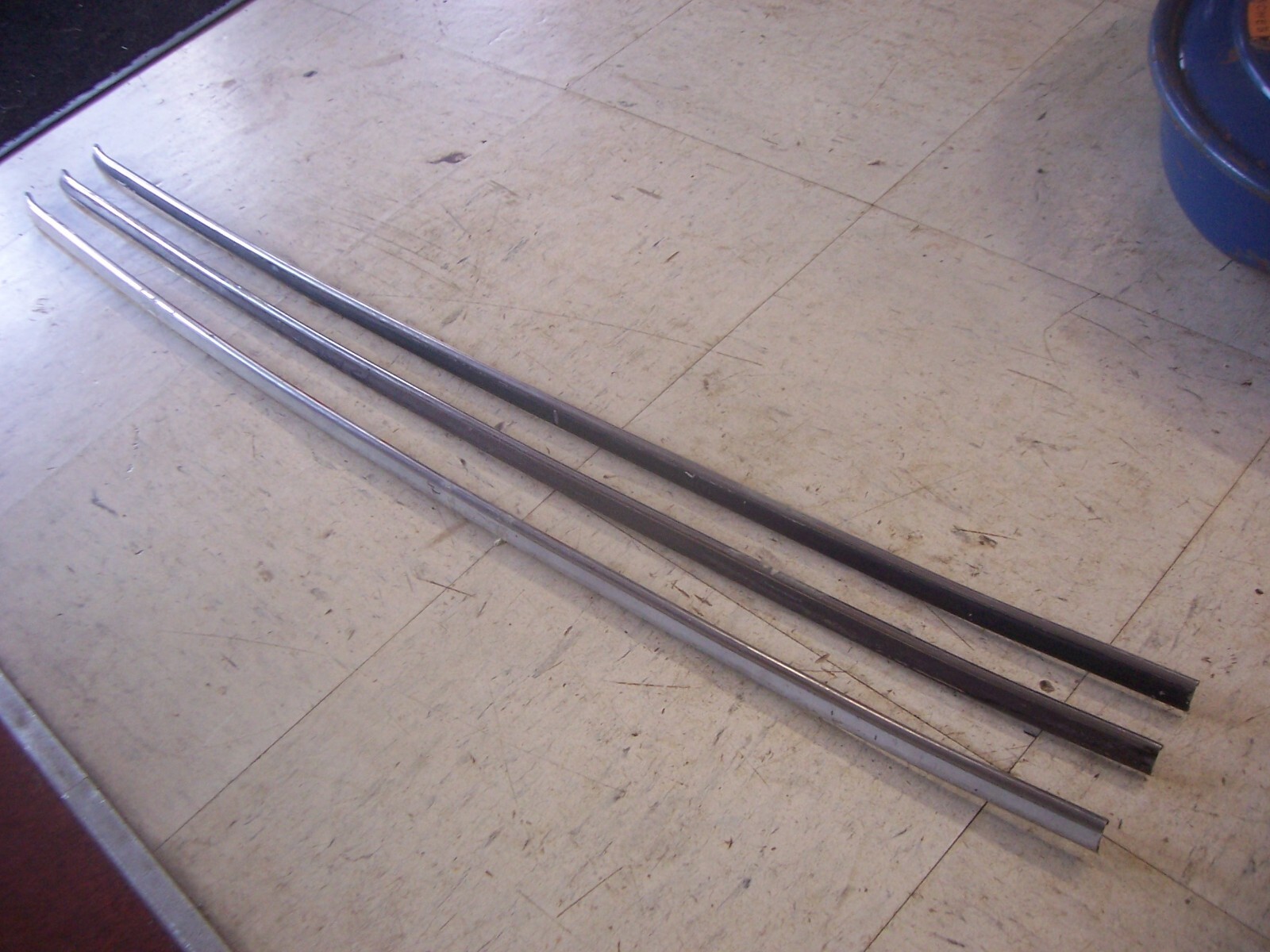 1-1971 pontiac grand prix vinyl top trim,molding,model j,1969,1970,1972 ...