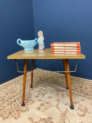 VINTAGE MID CENTURY SPUTNIK FORMICA SIDE TABLE WITH MAGAZINE STORAGE ...