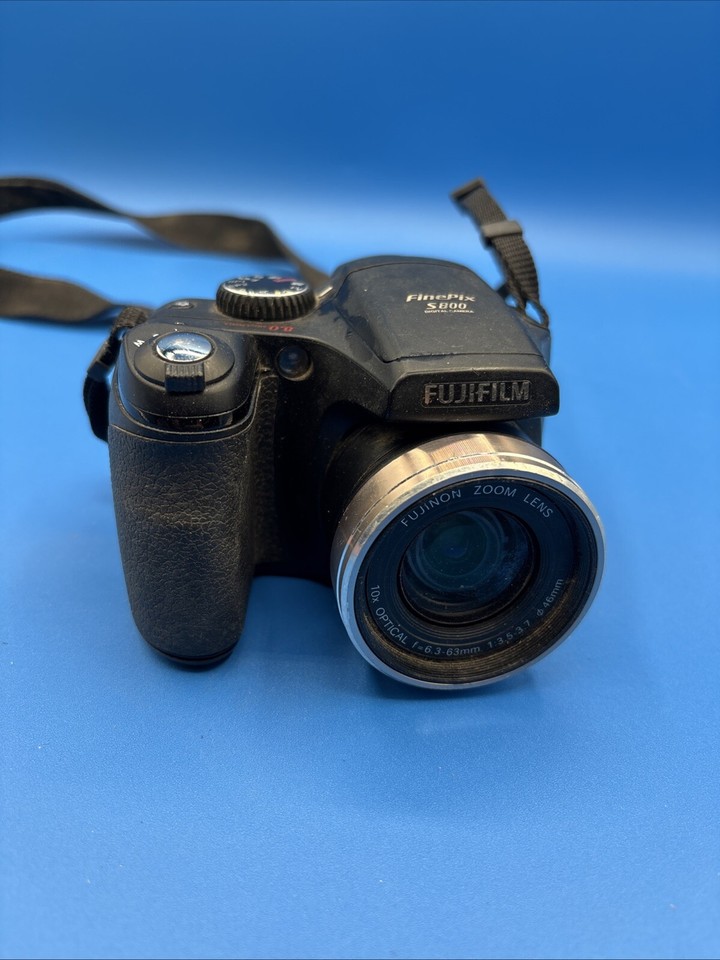 Fujifilm FinePix S800 8MP Digital Camera Works Read | eBay