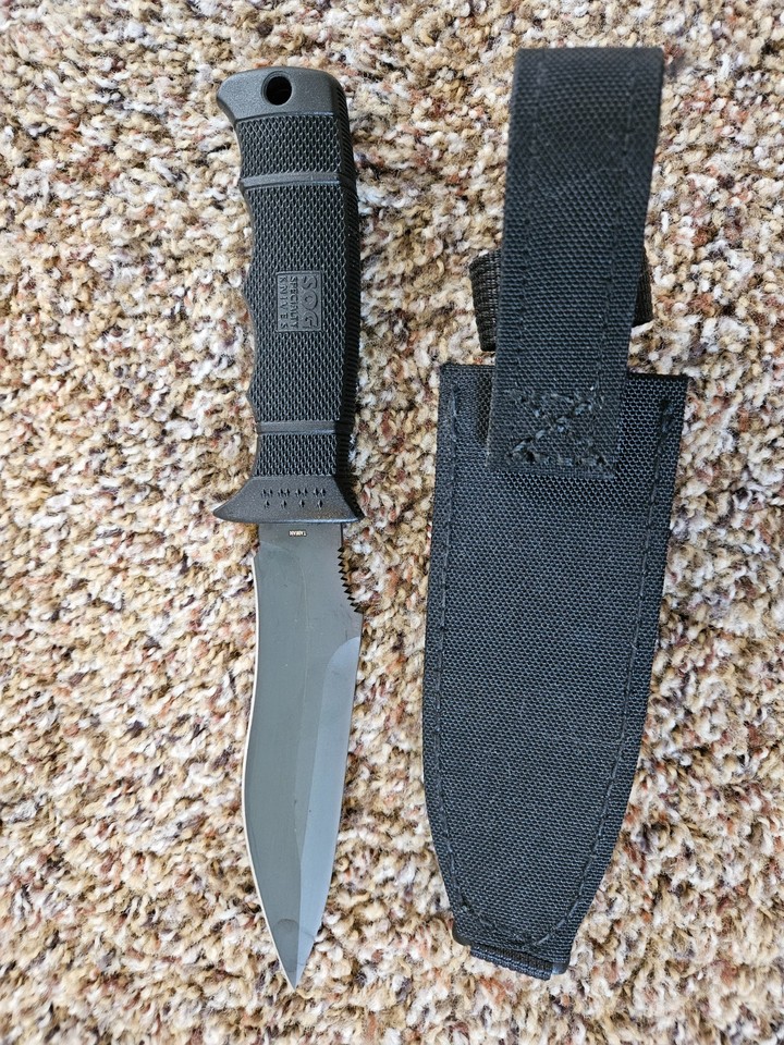 SOG Seal Pup Fixed Knife 4.85 Inch Blade, Kydex Sheath, No Box, Never ...
