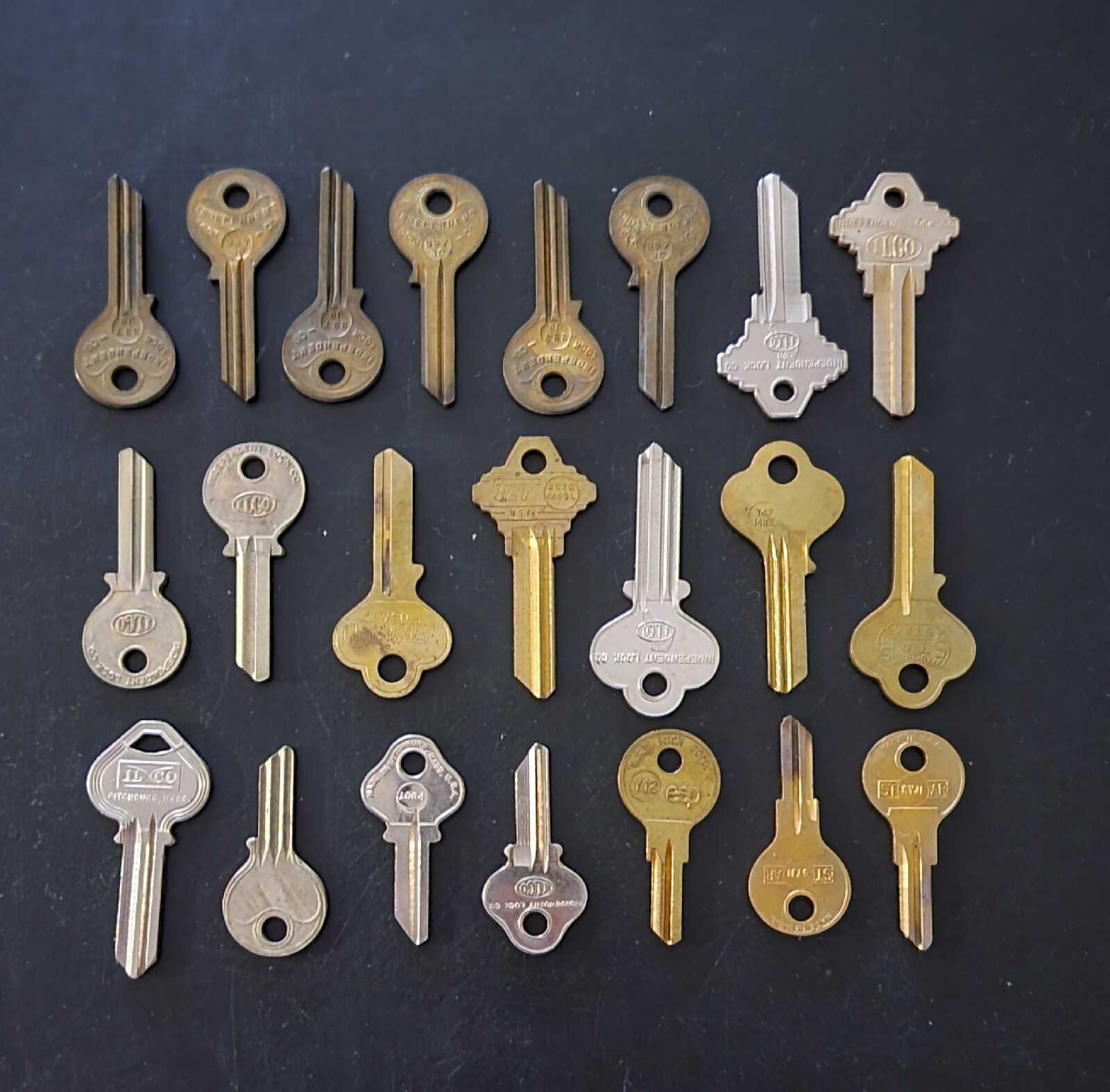 Vintage Lot Of 22 Uncut Keys | eBay