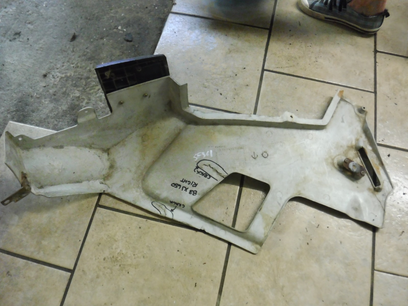 1982 83 Yamaha XJ650 Seca Turbo 650 Right Tank Side Fairing Cowl Panel ...