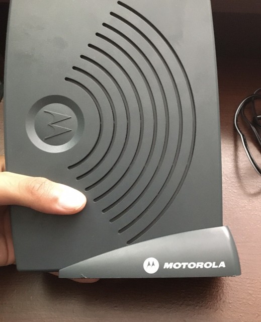 Motorola Vonage VT2442-VD Modem With Power Cord & Ethernet Cord & stuff ...