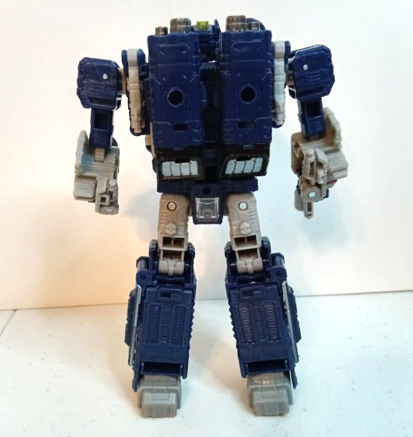 SOUNDWAVE Transformers Legacy Voyager Class Cybertronian Mode COMPLETE ...