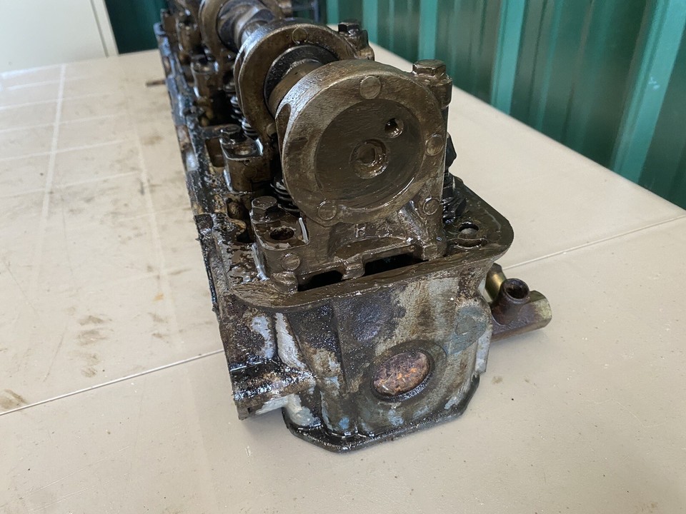 Nissan Datsun 280Z 280ZX P79 2.8L L28 Engine Cylinder Head w/ Round ...