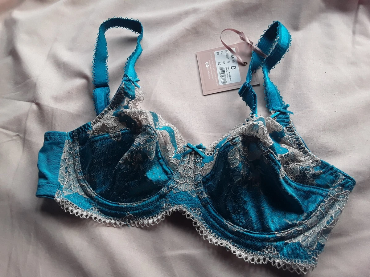 What Does A 30d Bra Look Like