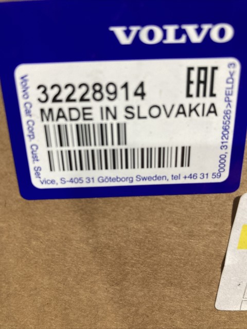 Volvo Xc60 Passenger Side Rear Lamp 2018-2020 Only 32228914 for sale ...