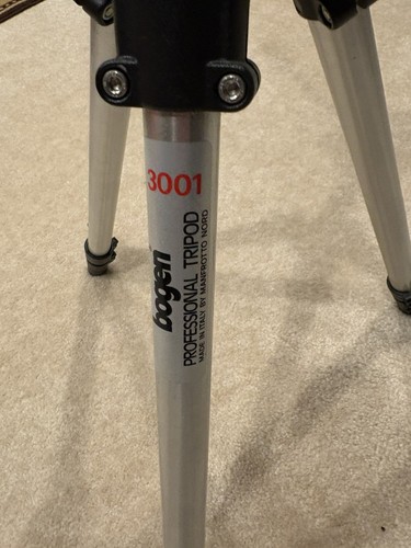professional video camera tripod Bogen 3001 With 3126 Head | eBay