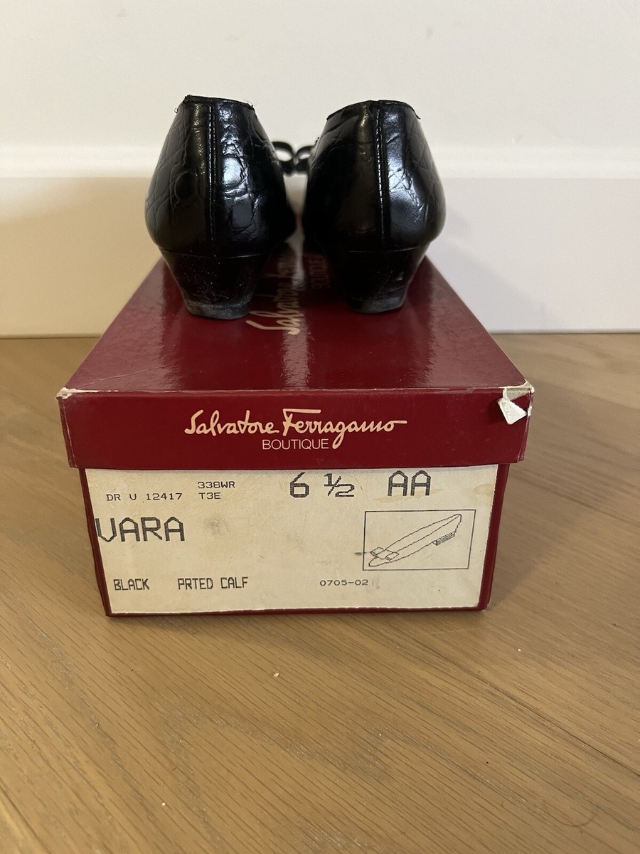 Two Pairs Of Vintage Salvatore Ferragamo Shoes Size 6 1/2 AA Two Pairs Of Vintage Salvatore Ferragamo Shoes Size 6 1/2 AA