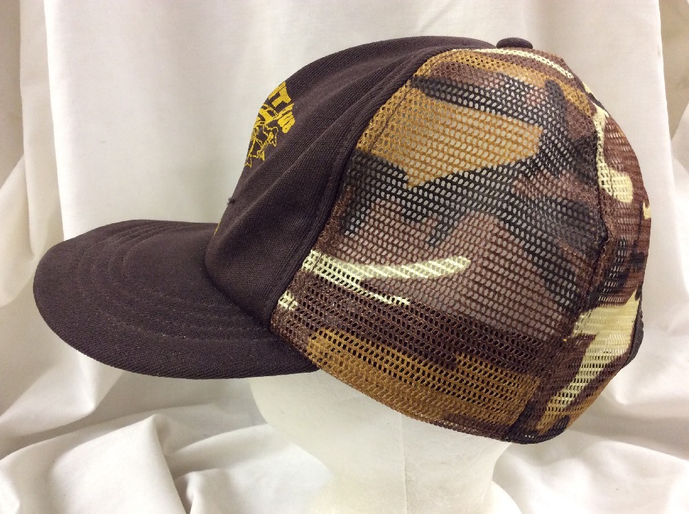 trucker hat baseball cap The Yacht Club Wilton Man retro shows good ...