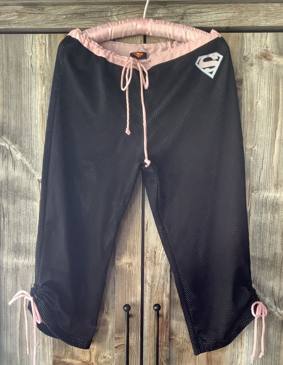 Rare 04 DC Comics Jerry Leigh Superman Black Pink Mes… - Gem
