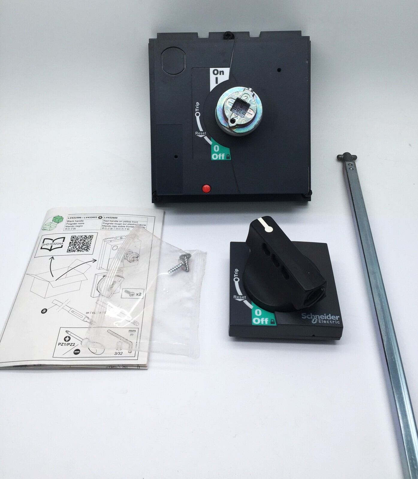 Schneider LV432598 Compact Extended Std Rotary Handle NSX400/630 | eBay