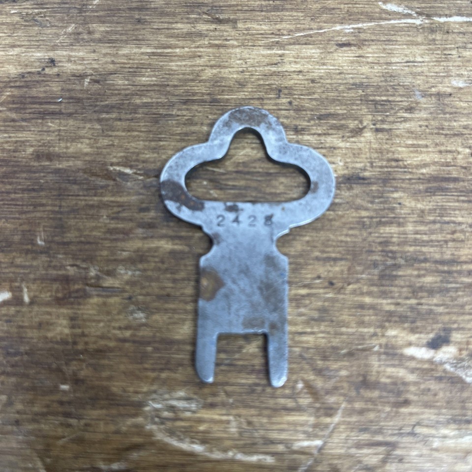 OEM HARLEY Early Tool Box Key Knucklehead VL VLD VLH A B C JD JDH DL RL ...