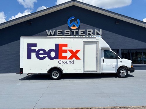 2019 GMC Savana Delivery Van Box Truck Cube Fedex Step | eBay