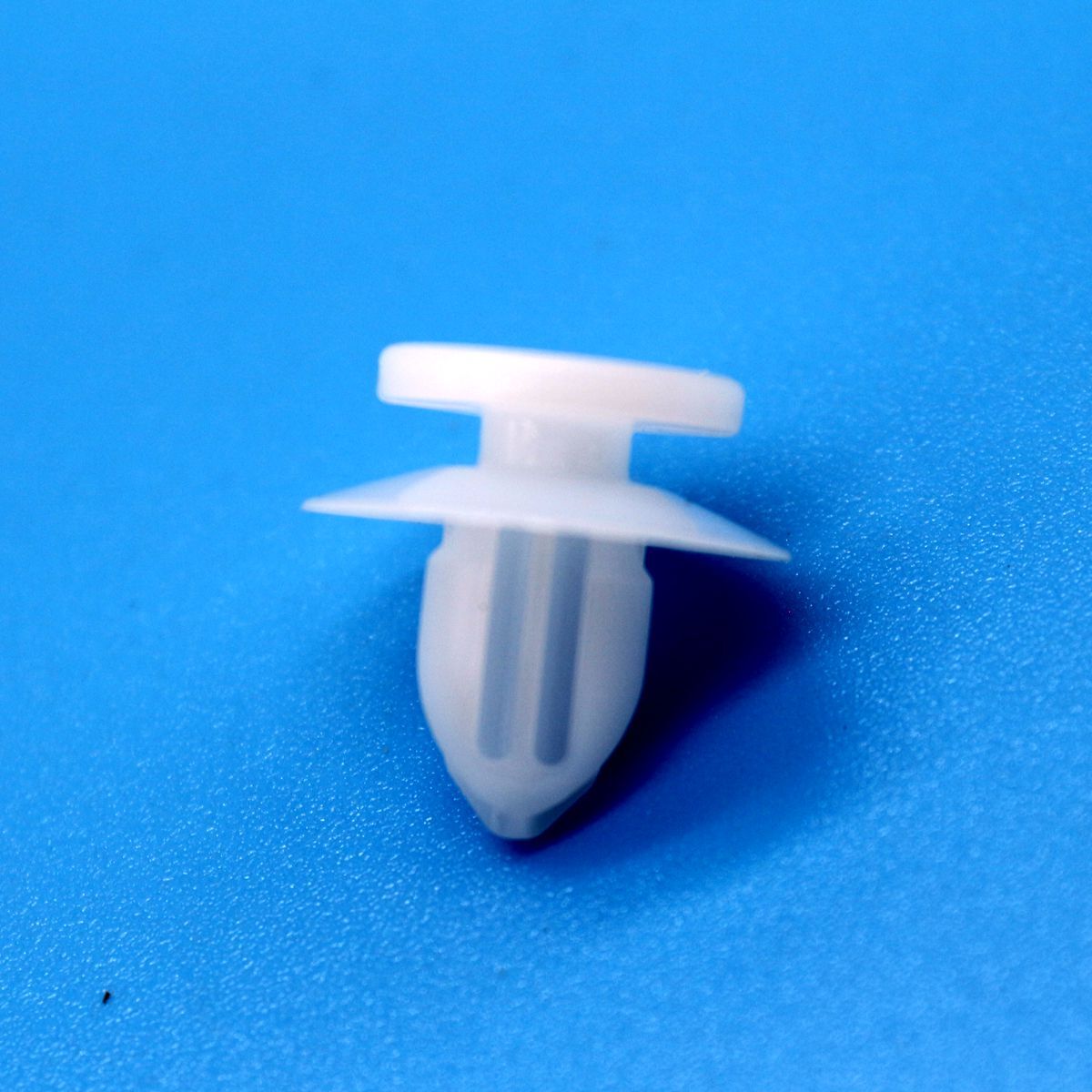 25Pcs Speaker Grille & Rocker Moulding Retainer Clips For Mitsubishi ...