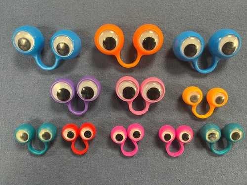 Wiggle Eye Ring Lot- 11 Rings - Assorted Sizes And Colors - Finger ...