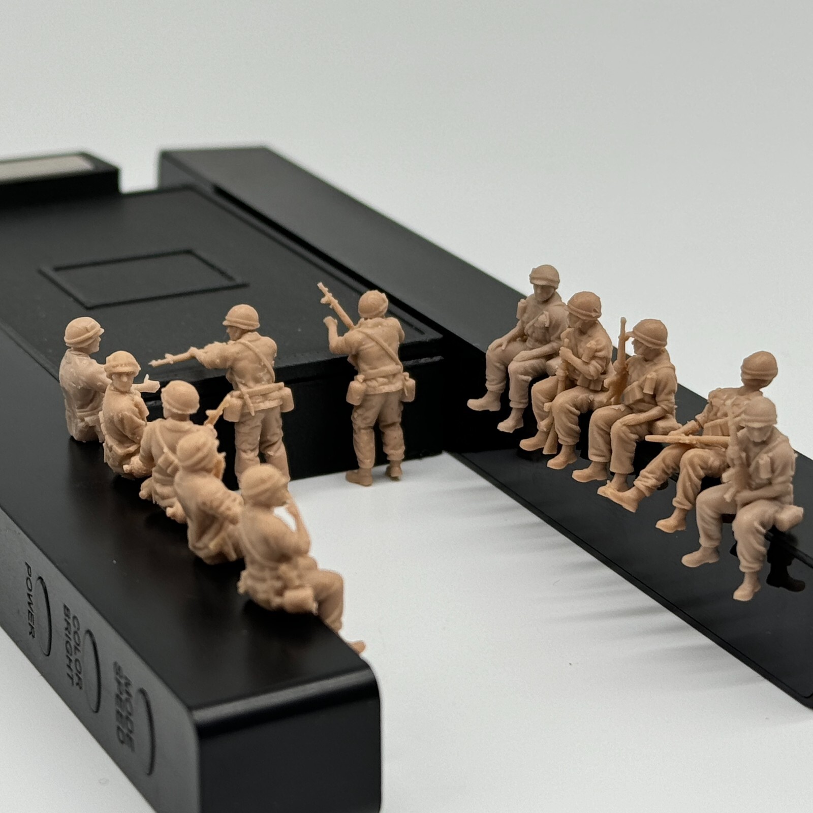 1/72 Scale Resin Model US M35 Military Truck Drivers Figures Unpainted ...