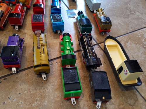 Lot Of 20+ Thomas The Tank Engine Trackmaster Trains Chrome Rare ...