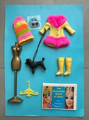 Mint on Card Topper Dawn Doll Huggly Snuggly Fashion | eBay