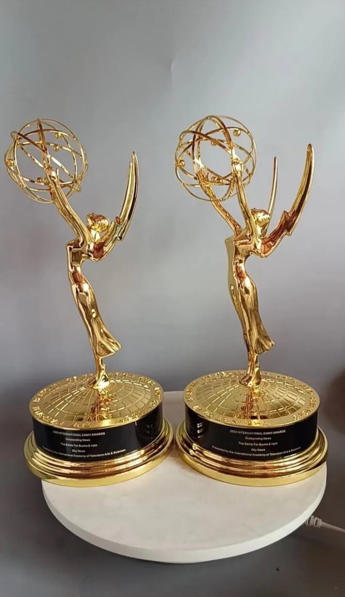 Emmy Award Trophy Kaufen Sie Vielseitige Emmy Award In