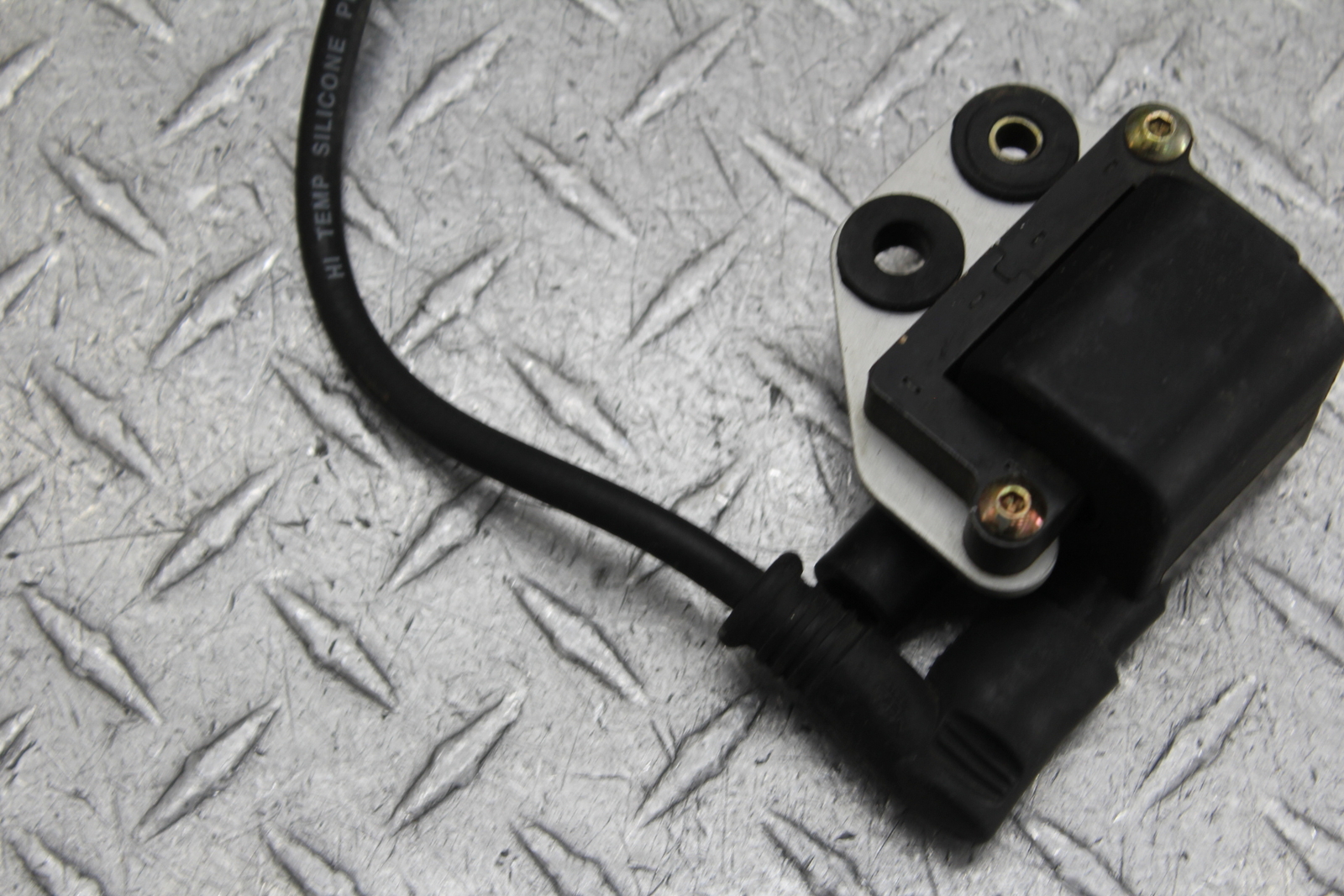 2005 DUCATI ST3 IGNITION COIL SPARK PLUG CAP | eBay