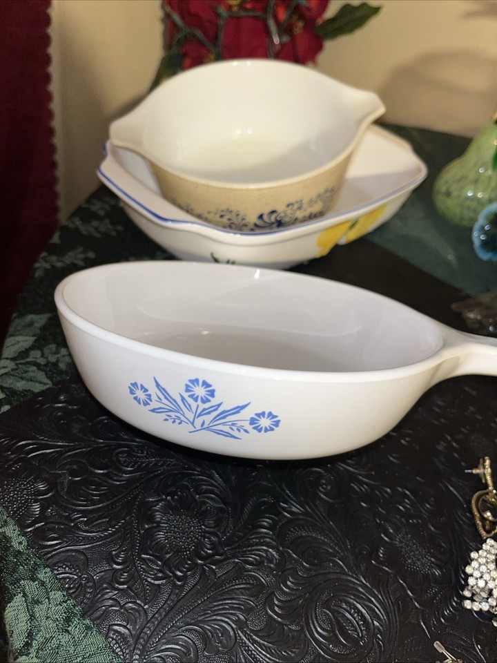 Blue Cornflower Vintage Pyrex Cornin Ware Pan W Handle 7 In | eBay