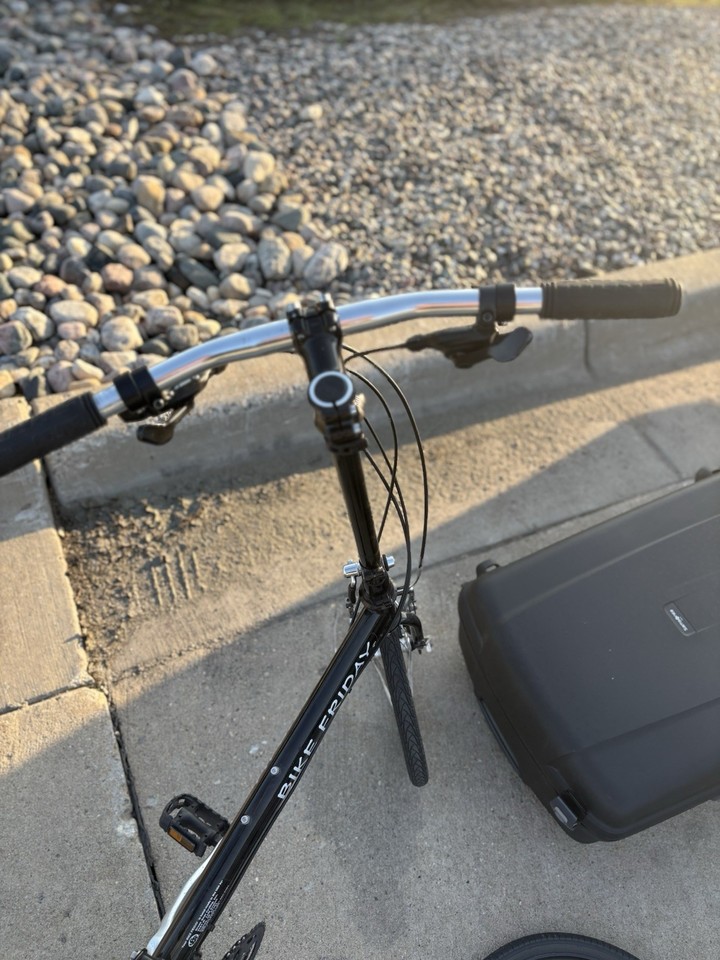 Bike Friday New World Tourist / Folding Bike With Case - US Made (Black ...