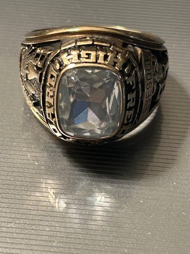 VINTAGE 10k Gold Solid Gold 1981 High School Class Ring Sz 13. 23.2 Grams | eBay