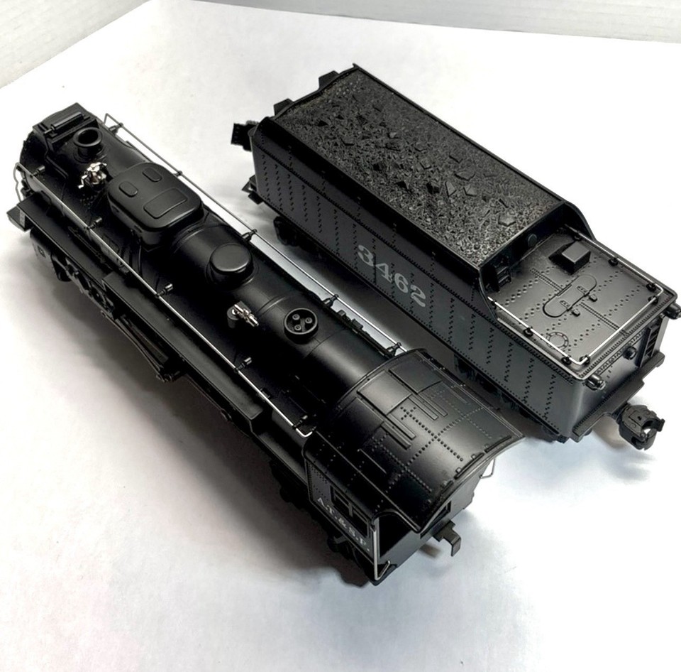 Lionel #28009 Santa Fe Hudson 4-6-4 Locomotive & Tender #3462 - Tested ...