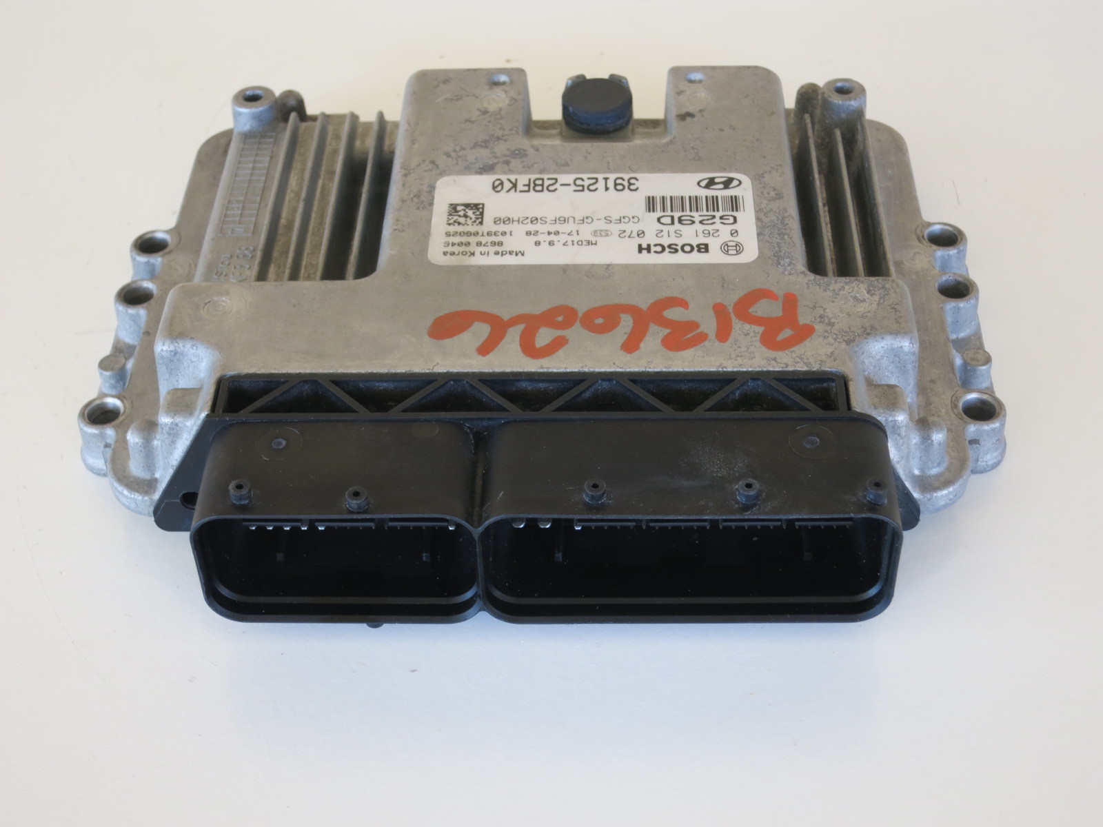 16 Hyundai Veloster 39125-2BFK0 Computer Brain Engine Control ECU ECM ...