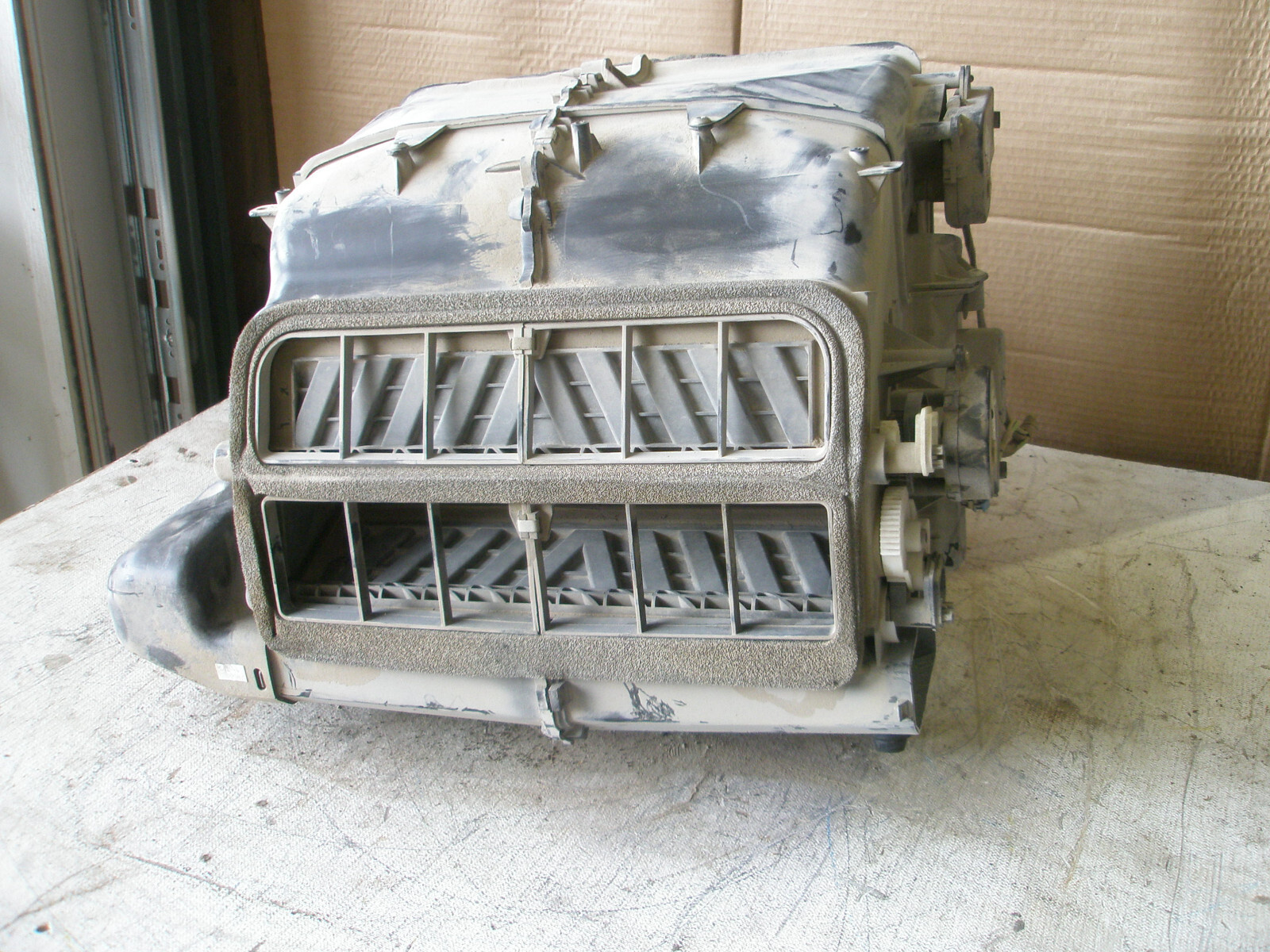 BEHR A3196 A/C HEATER CLIMATE BOX PULL FROM 2002 INTERNATIONAL | eBay